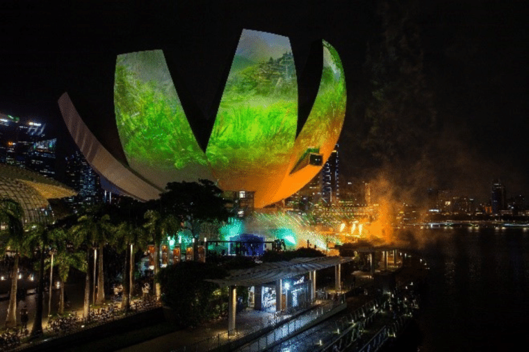 Transformers Transform Marina Bay Sands At World Premiere - SilverStreak